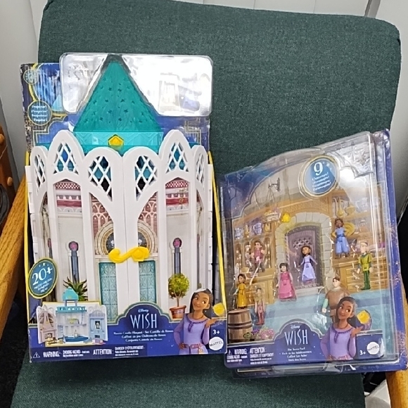 Disney | Toys | Disney Wish Castle Playset And Figures | Poshmark